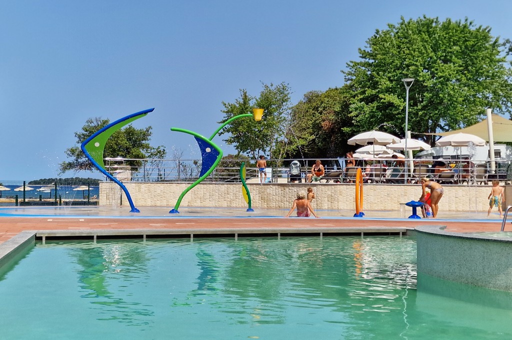 Strand am Campingplatz Val Saline Rovinj, Istrien, Kroatien