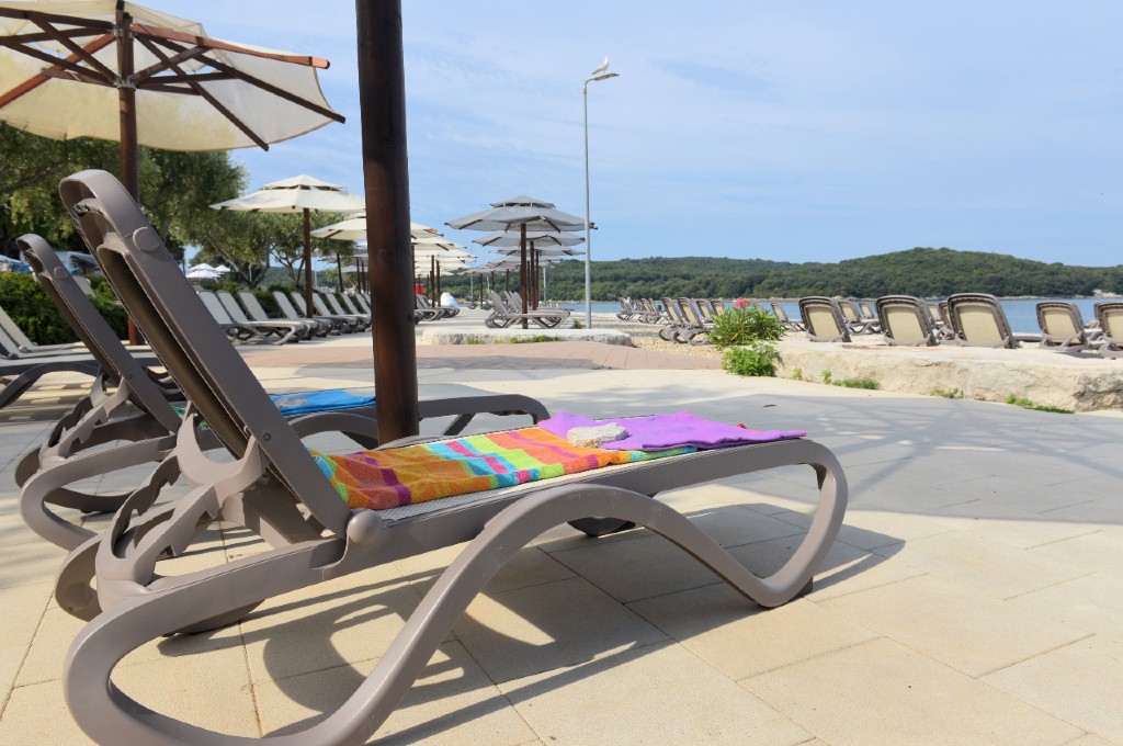Strand am Campingplatz Val Saline Rovinj, Istrien, Kroatien